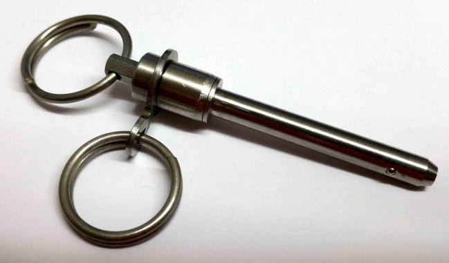 Aircraft Lock Pins and Remove Before Flight Flag - Earshot Communications